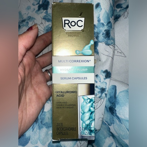 roc | Skincare | Roc Multi Correxion Hydrate Plump Night Serum Capsules ...